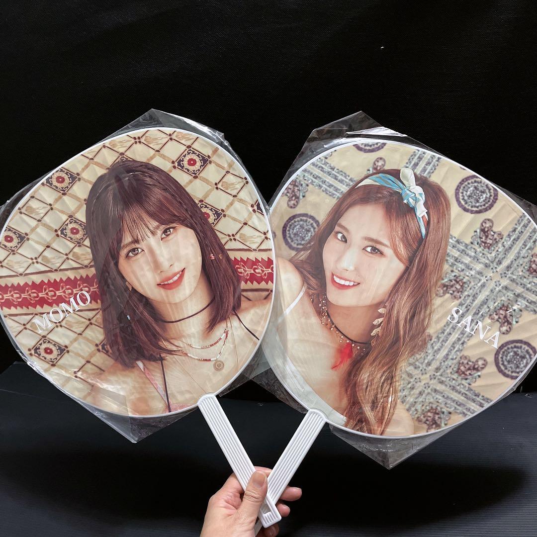 SANA & MOMO BDZ TWICE ARENA TOUR IMAGE PICKET, Hobbies & Toys ...