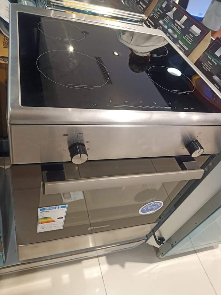 Technogas Induction Cooker Range, TV & Home Appliances, Kitchen ...