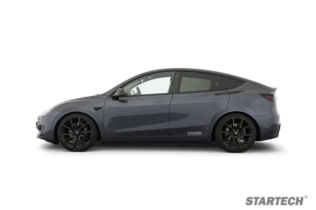 Tesla Model Y Genuine Startech full body kit, Car Accessories ...
