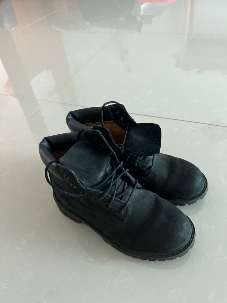 Timberland Girls Boot, Women's Fashion, Footwear, Boots on Carousell