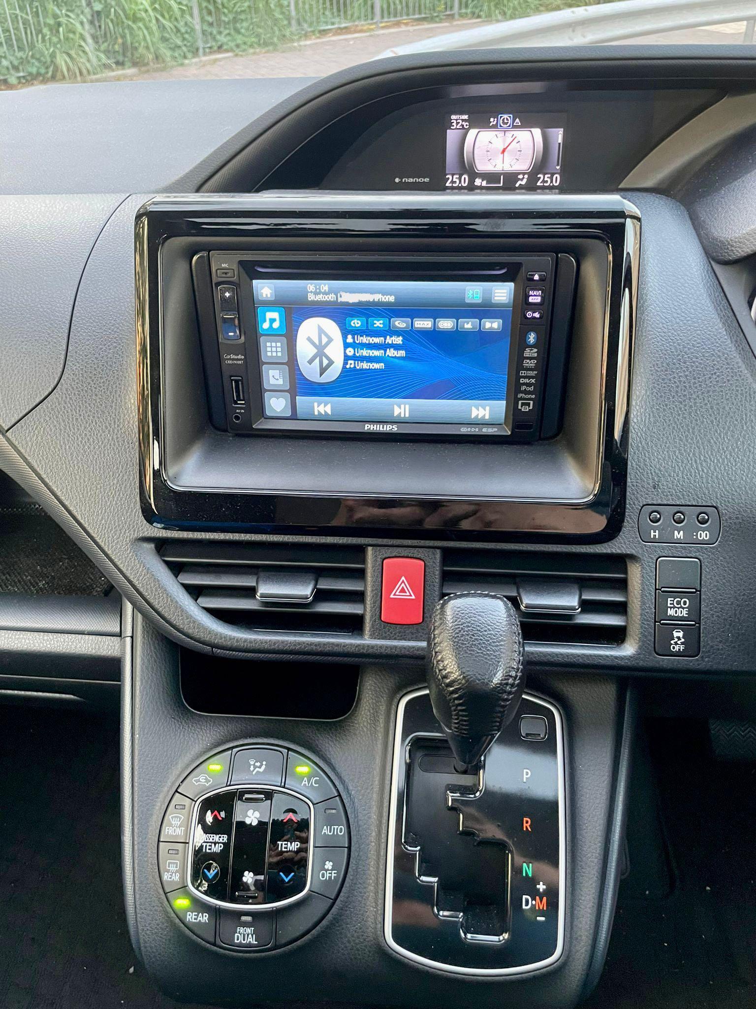 Toyota Noah 2.0 X 7-Seater Auto, 車 , 車輛放售 - Carousell