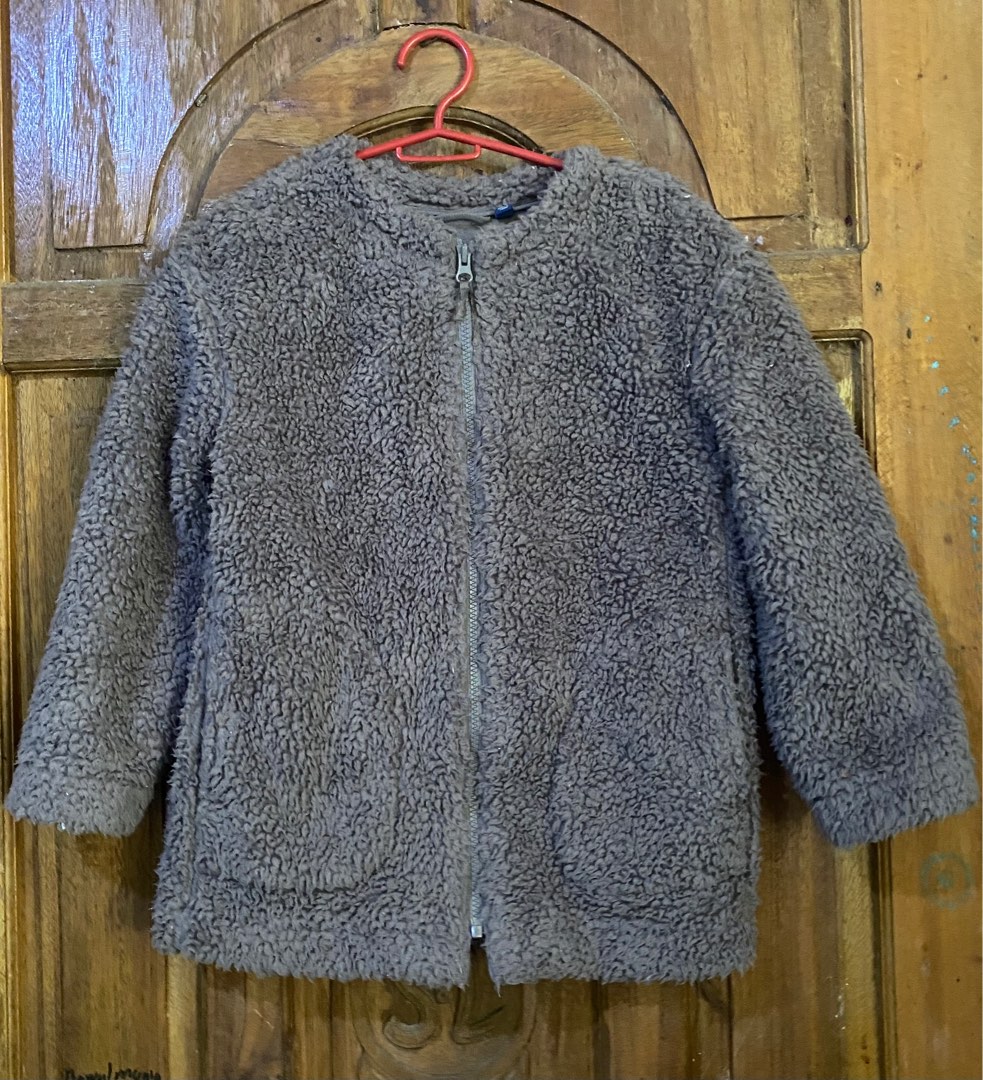 Uniqlo Fleece jacket, Women's Fashion, Coats, Jackets and Outerwear on Carousell