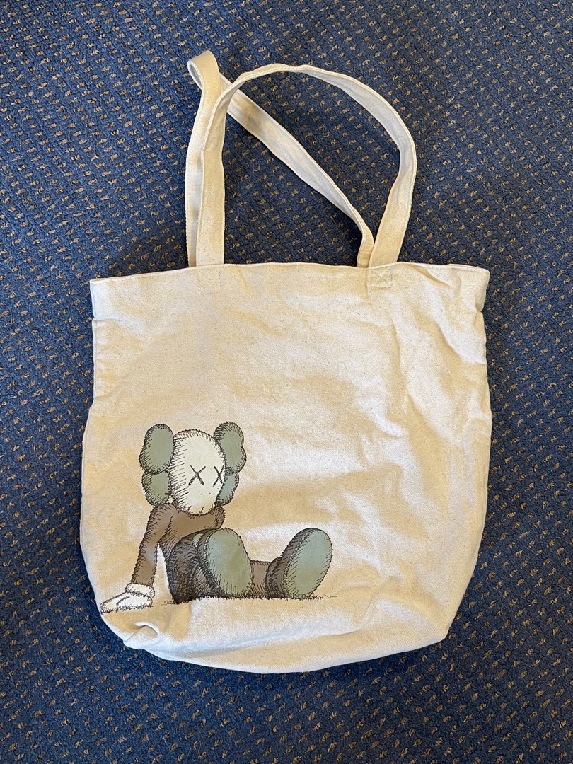 UNIQLO KAWS TOTE BAG, Women's Fashion, Bags & Wallets, Tote Bags on ...
