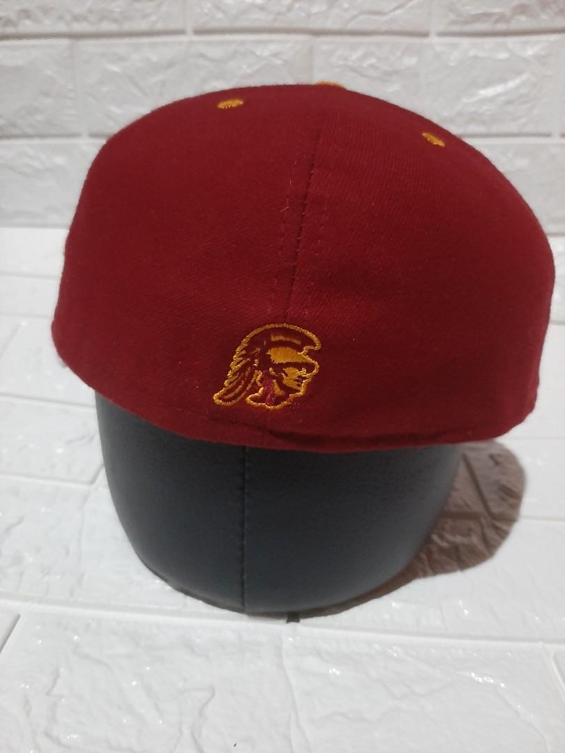Vintage USC Trojans close cap., Men's Fashion, Watches & Accessories, Caps & Hats on Carousell