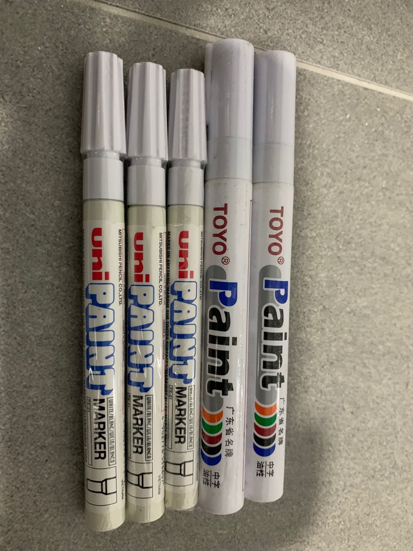 White paint Marker, Hobbies & Toys, Stationery & Craft, Stationery ...