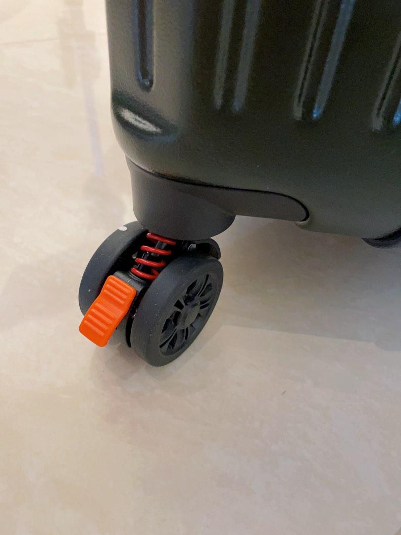 34” Extra large TSA lock 5 wheels luggage, Hobbies & Toys, Travel ...