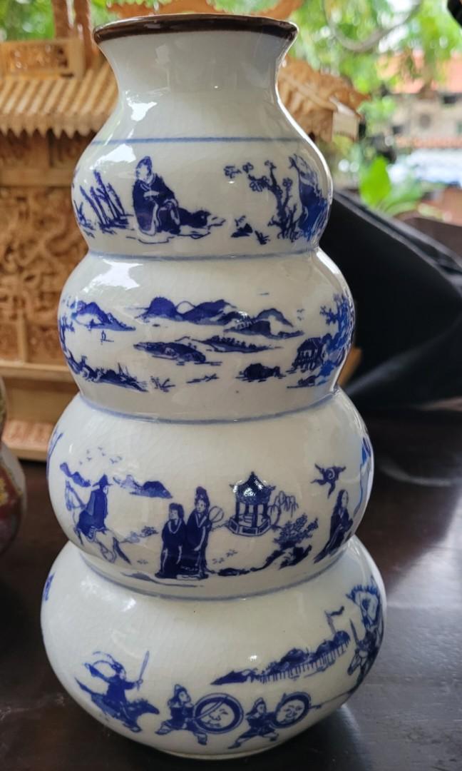 3 Chinese Vases, Hobbies & Toys, Memorabilia & Collectibles, Vintage Collectibles on Carousell
