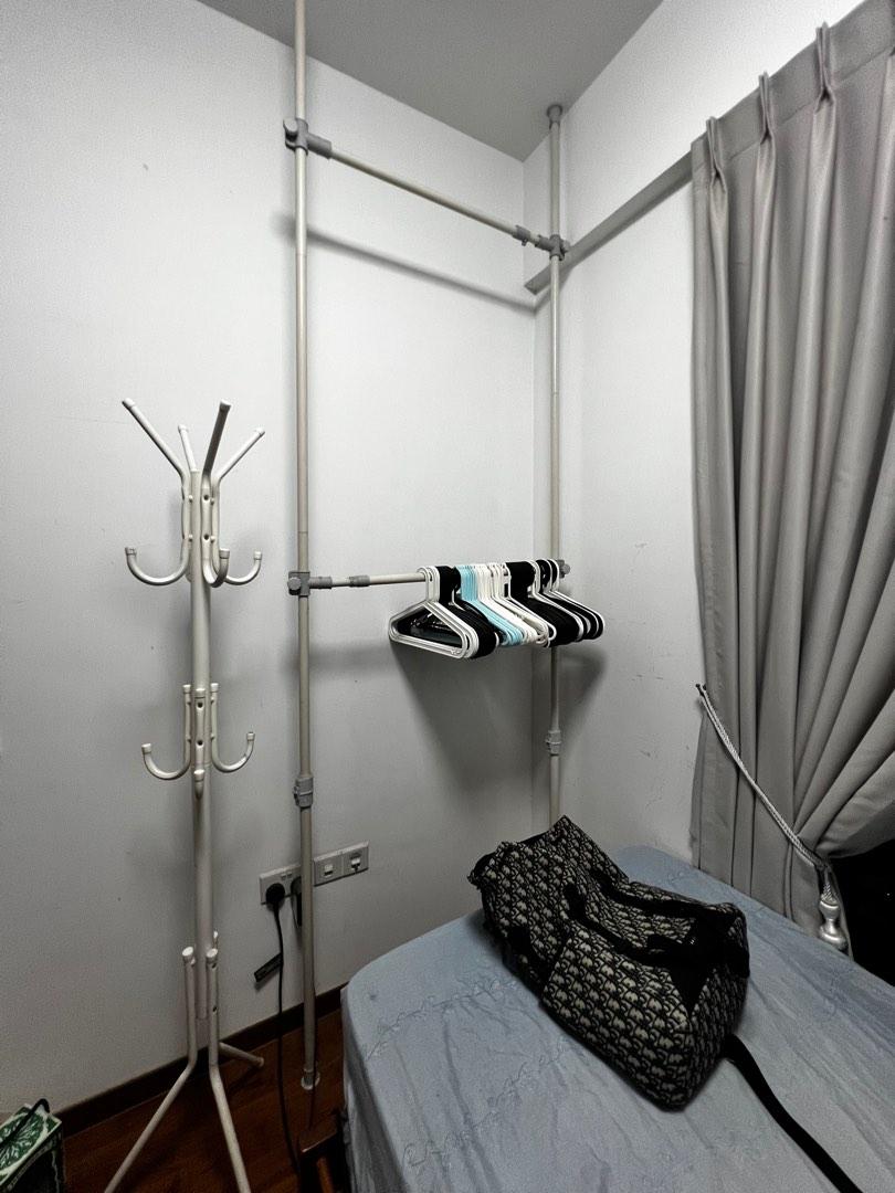 Adjustable hanger and coat standing rack, Furniture & Home Living ...