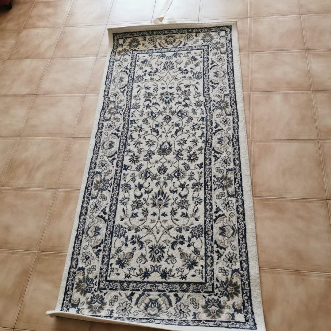 Aladdin Flying Carpet Persian Rug Ikea Valloby 2 sizes - Moving Out ...