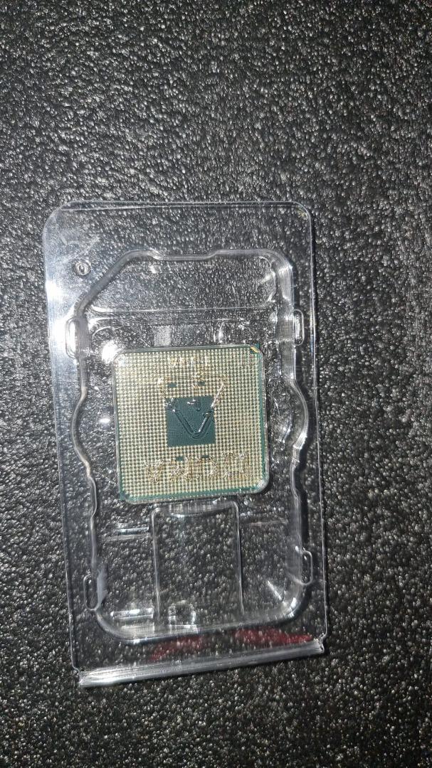 AMD Ryzen™ 5 3600 w/Stock HSF, Computers & Tech, Parts & Accessories ...