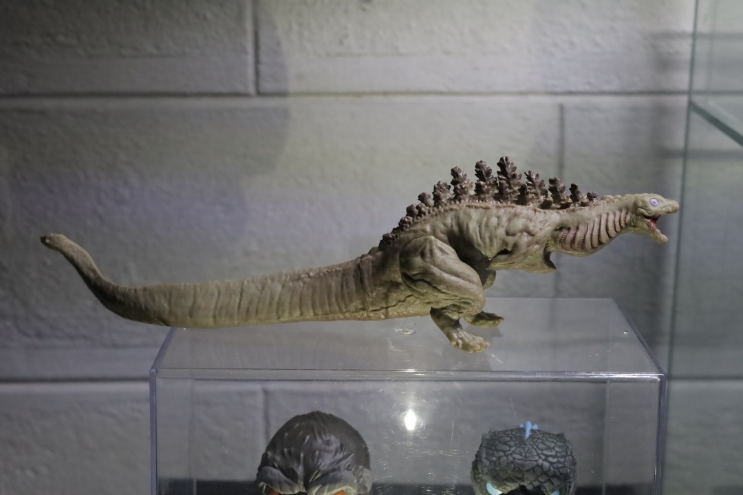 Bandai Shin Godzilla 2nd form, Hobbies & Toys, Toys & Games on Carousell