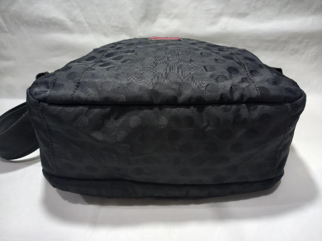 body sac nylon sling unnisex, Men's Fashion, Bags, Sling Bags on Carousell