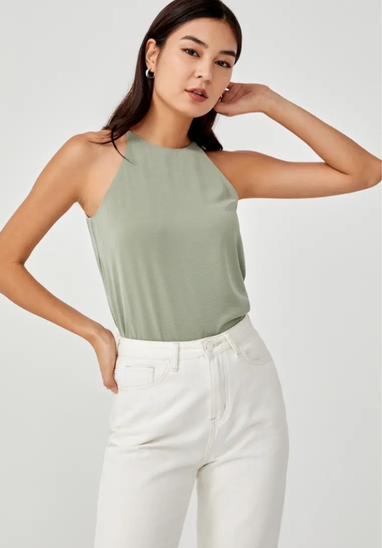 Callie Classic Halter Top, Women's Fashion, Tops, Sleeveless on Carousell