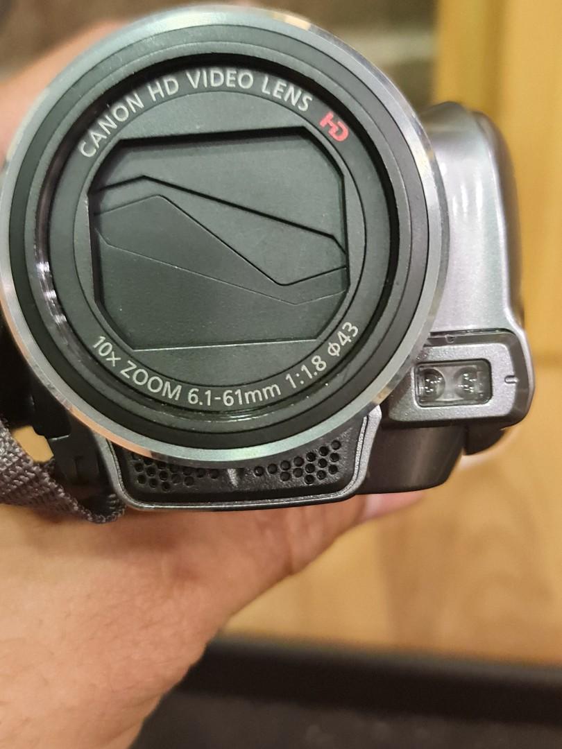 Canon LEGRIA HF M400E HD, Photography, Video Cameras on Carousell