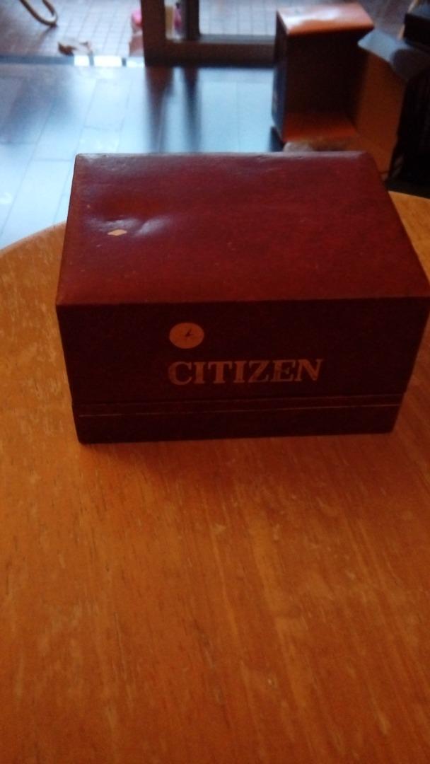 Citizen watch box, 男裝, 手錶及配件, 飾物架、飾物盒、飾物收納盒 - Carousell