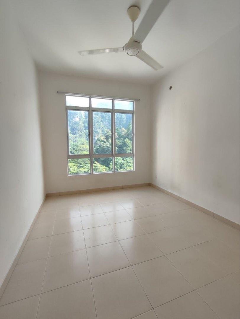 Complete Built in Kitchen Cabinet, Property, For Sale on Carousell