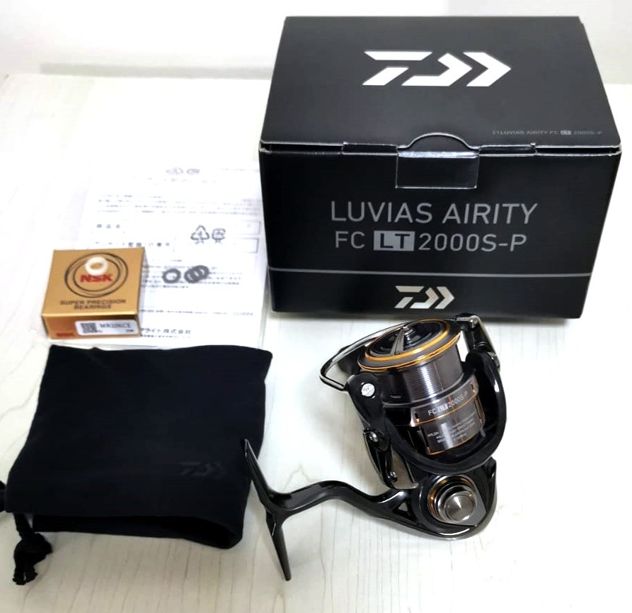 Daiwa 21 Luvias Airity FC LT 2000S-P Spinning Reel, Sports Equipment ...
