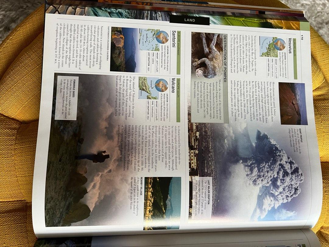 Earth the definitive visual guide, Hobbies & Toys, Books & Magazines ...