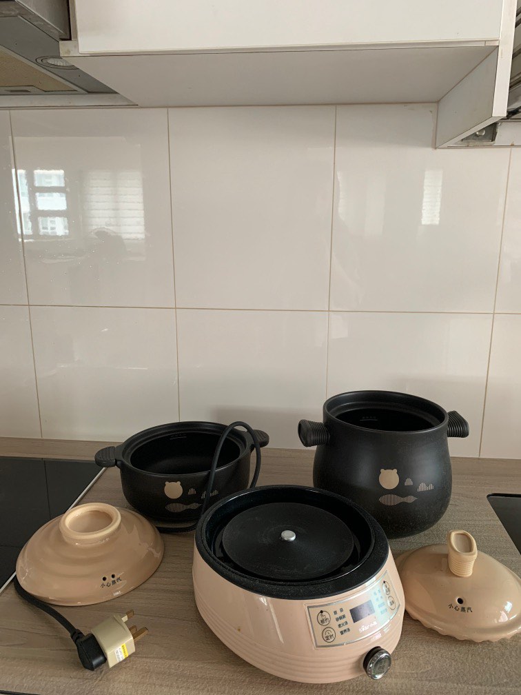 Electric claypot (bear), TV & Home Appliances, Kitchen Appliances, Cookers on Carousell