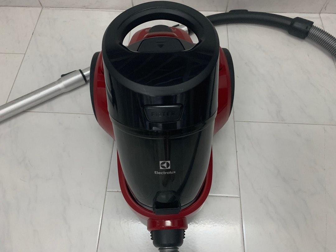 Electrolux EC41-6CR Ease Bagless Vacuum Cleaner, TV & Home Appliances ...