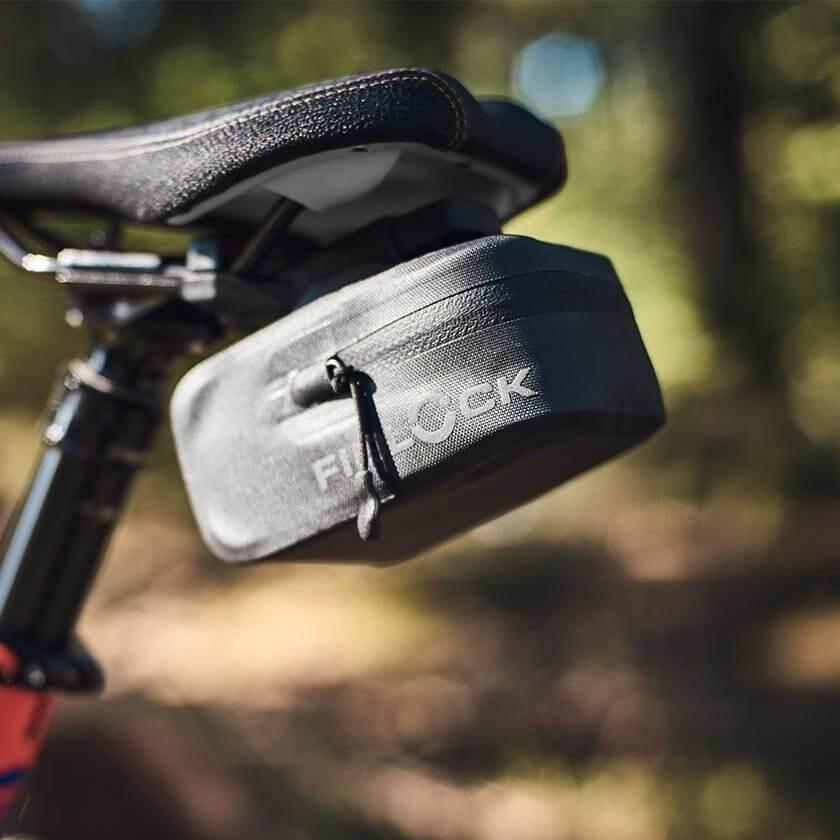 Fidlock Push Saddle Bag (400/600ml), Sports Equipment, Bicycles & Parts, Bicycles on Carousell