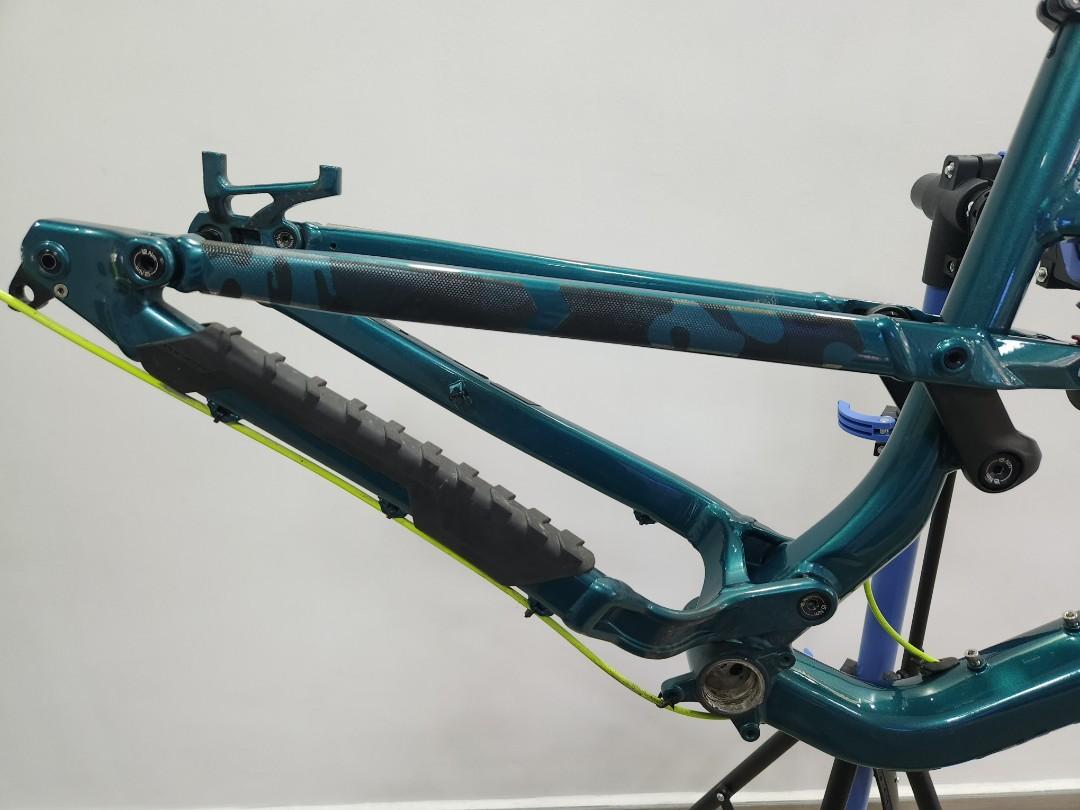 Frame + Rear Coil Shock - Polygon Siskiu T8, Sports Equipment, Bicycles ...