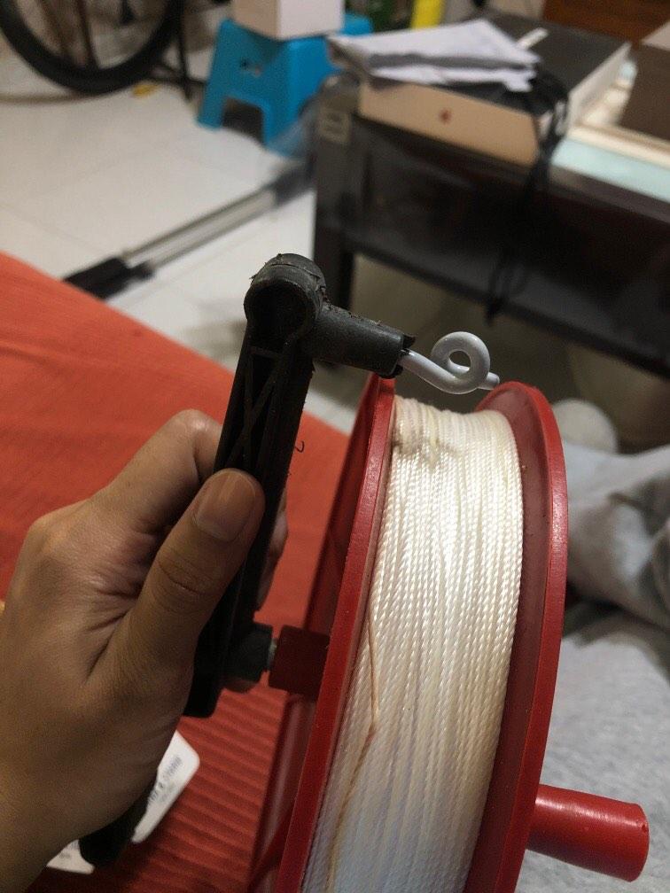 FREE KITE STRING, Sports Equipment, Sports & Games, Kites on Carousell