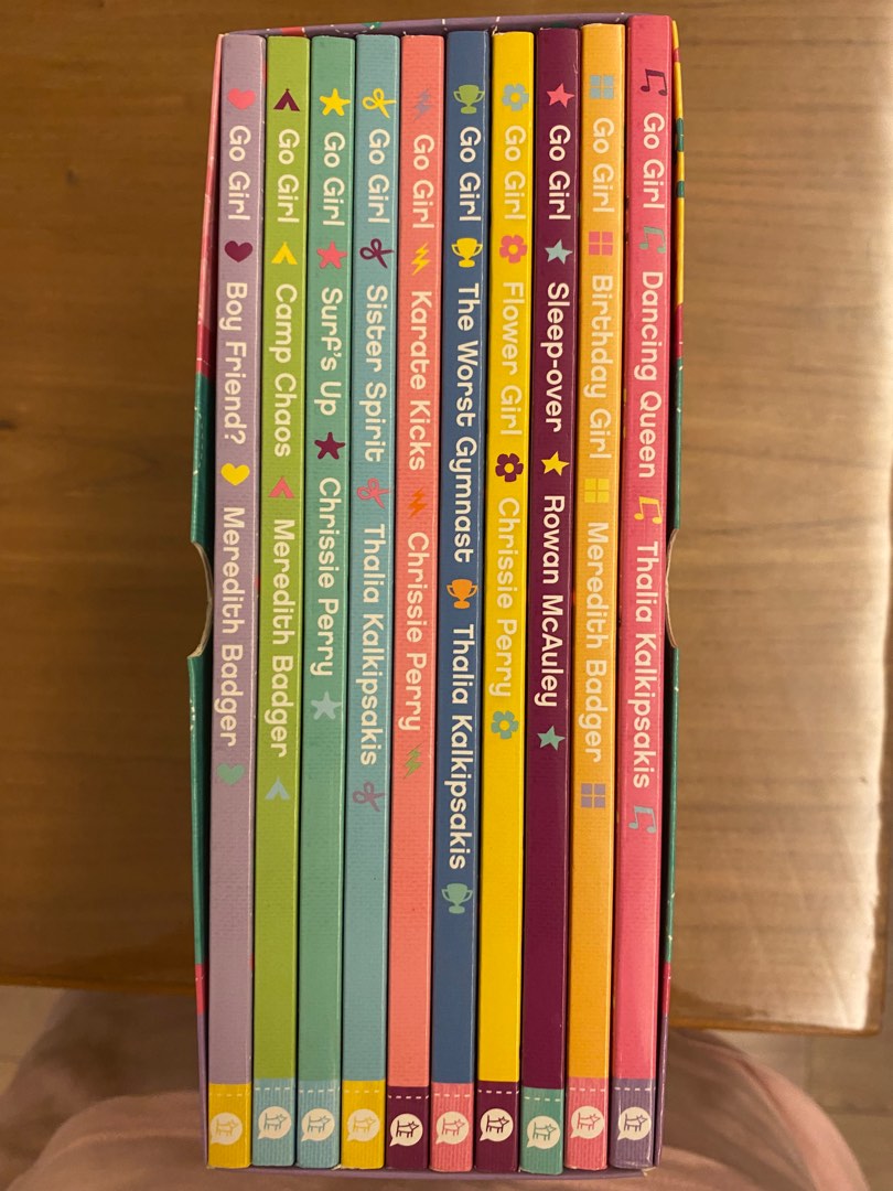 Go Girl Collection Set, 興趣及遊戲, 書本 & 文具, 小朋友書 - Carousell
