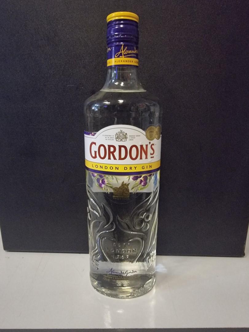 Gordon's London Dry Gin, Food & Drinks, Alcoholic Beverages on Carousell