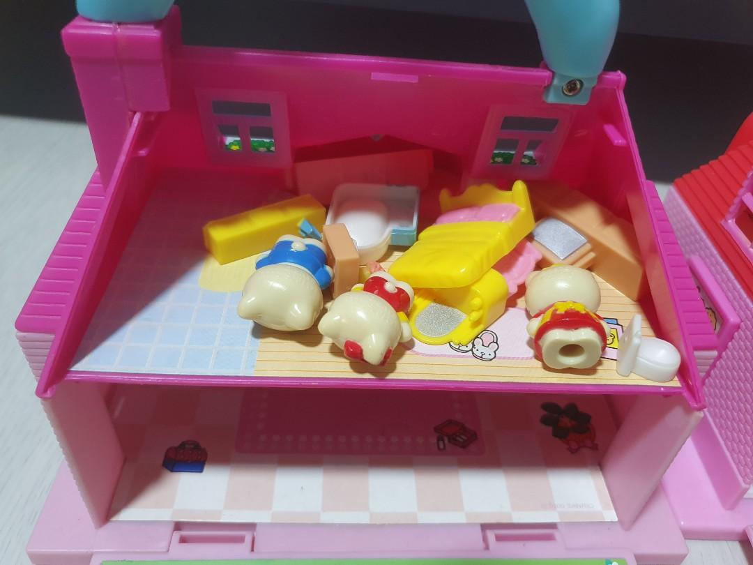 Hello kitty toy house/ bakery, Hobbies & Toys, Toys & Games on Carousell