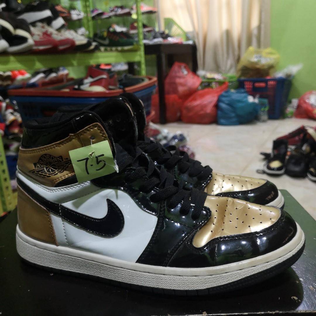 Kasut Nike Air Jordan 1 high 7.5uk RM135, Men's Fashion, Footwear ...
