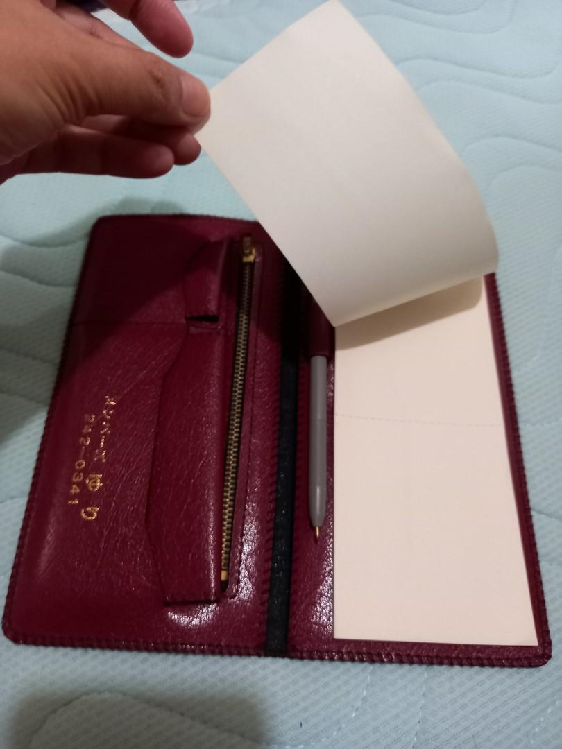 Leather Memo Wallet, Women's Fashion, Bags & Wallets, Wallets & Card ...