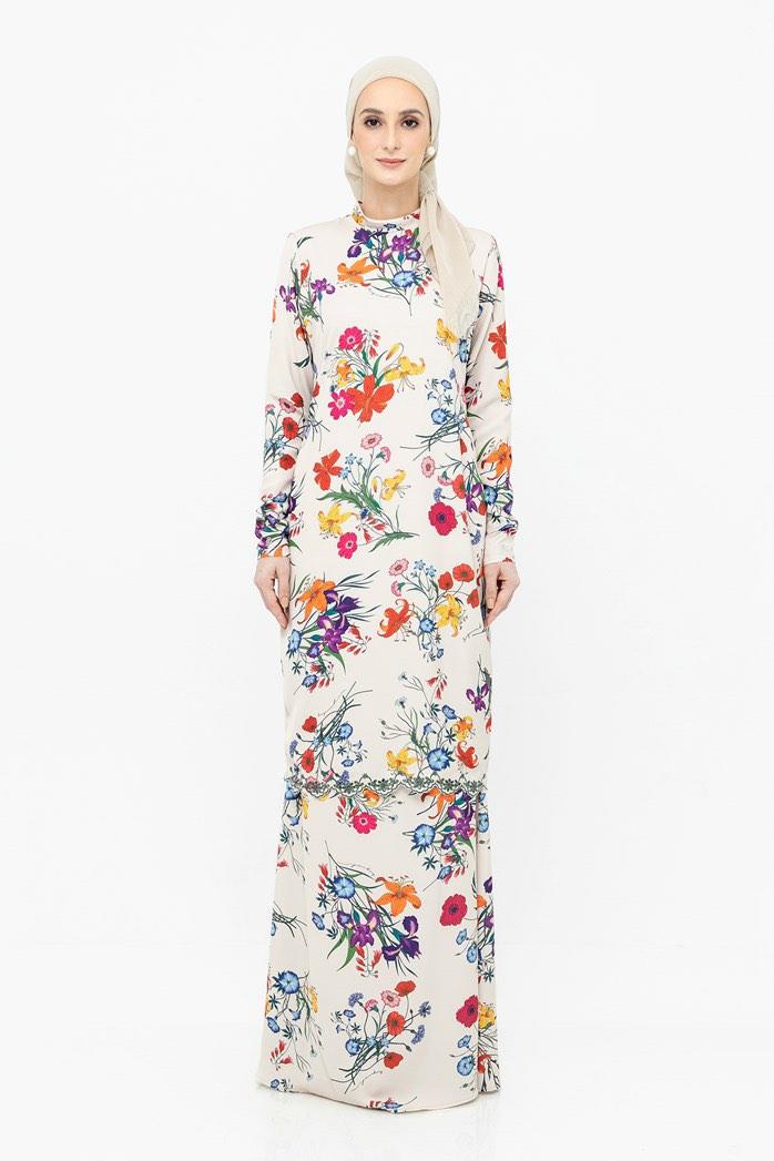 Leeyana rahman, Women's Fashion, Muslimah Fashion, Baju Kurung & sets ...