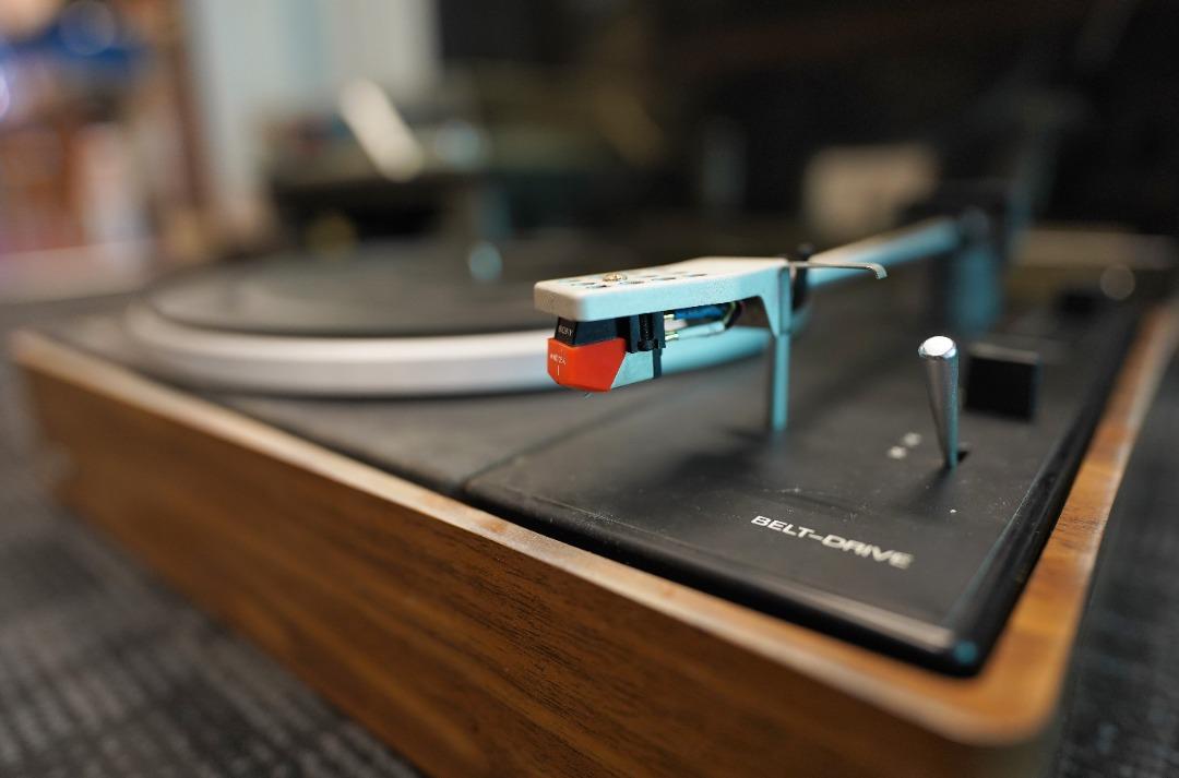 Lenco L60 turntable, Audio, Other Audio Equipment on Carousell