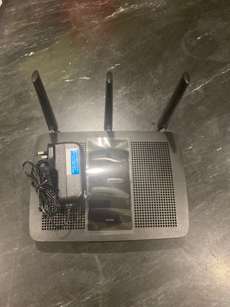 Linksys router EA7500, Computers & Tech, Parts & Accessories ...