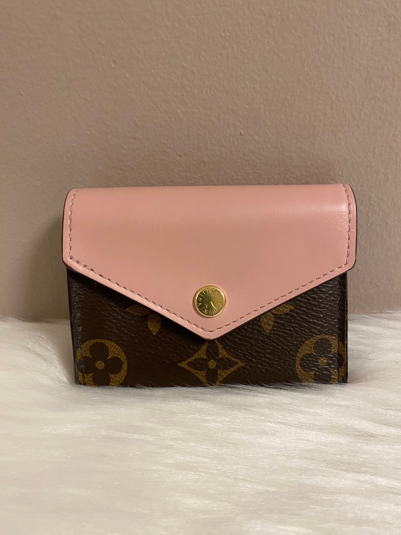 Louis Vuitton Zoe Compact Wallet, Luxury, Bags & Wallets on Carousell