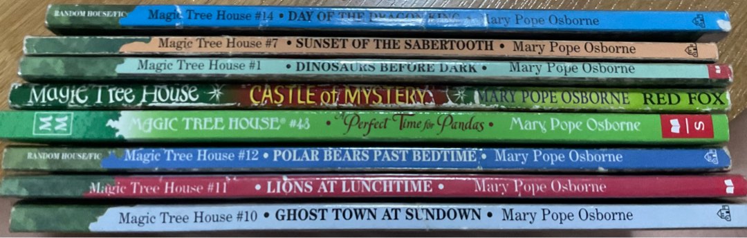 Magic Tree House 8 books, Hobbies & Toys, Books & Magazines, Children's ...