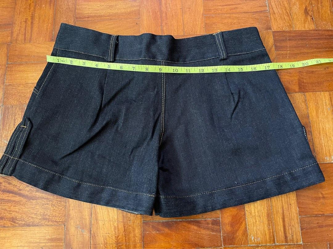 Maong Shorts, Women's Fashion, Bottoms, Shorts on Carousell
