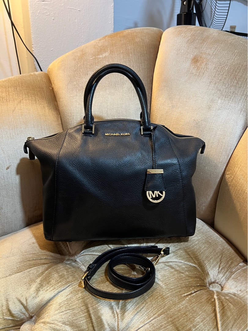 Michael Kors two way bag, Women's Fashion, Bags & Wallets, Shoulder ...
