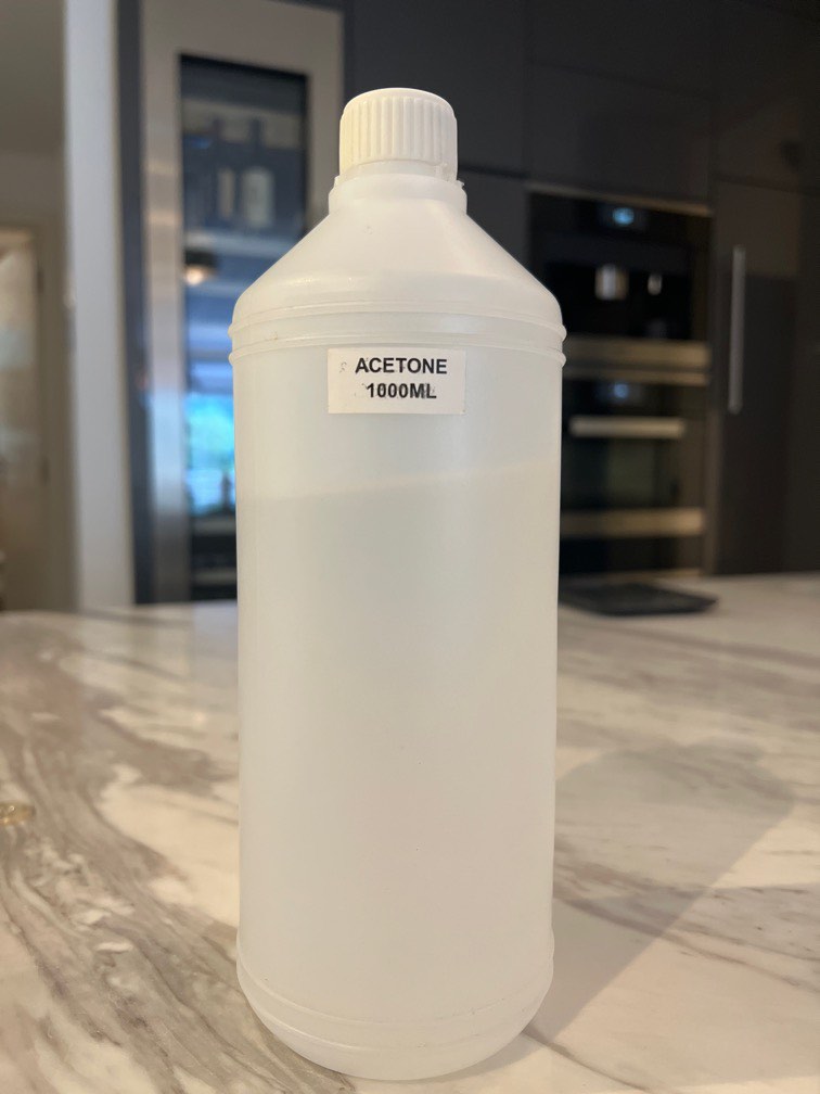 Nail acetone 600ml, Beauty & Personal Care, Hands & Nails on Carousell