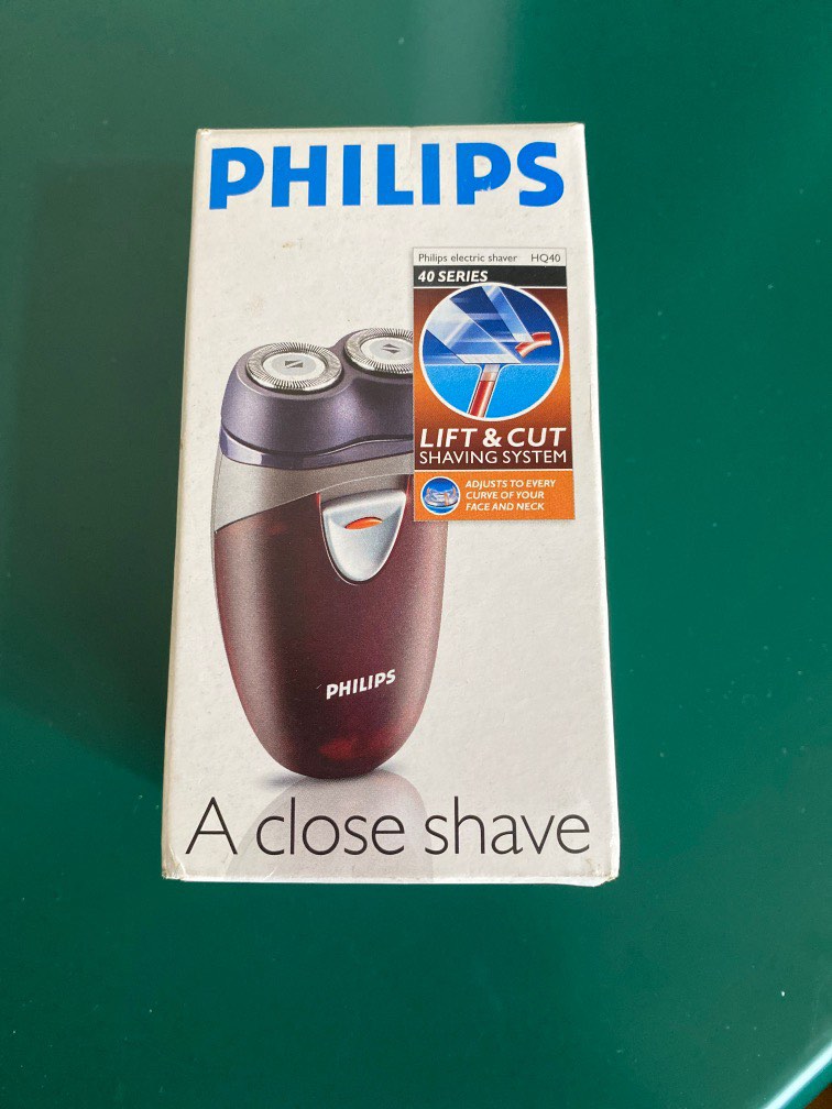 Philips electric shaver, Beauty & Personal Care, Men's Grooming on ...