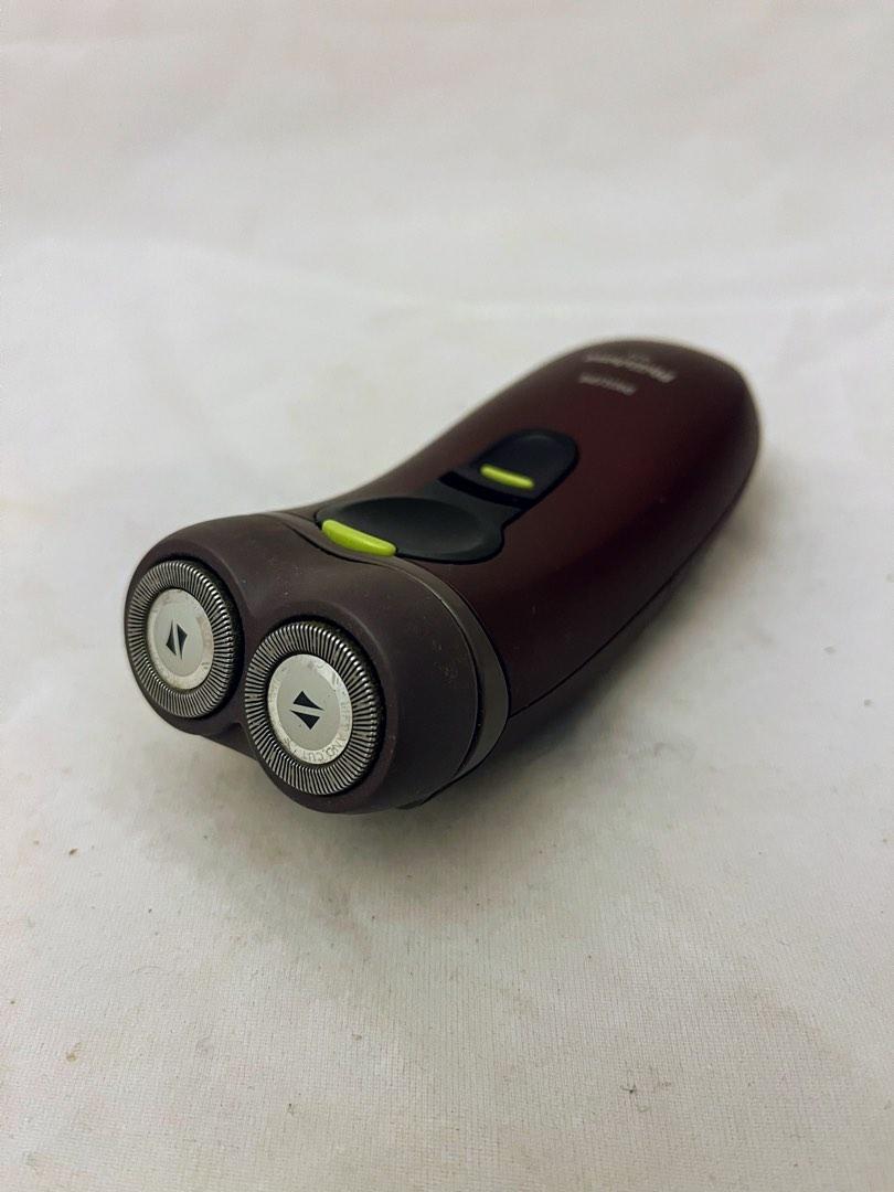 Philips Shaver 406, Beauty & Personal Care, Men's Grooming on Carousell