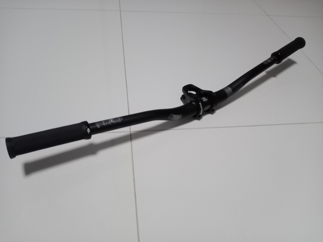 Ride Alpha handlebar, stem and grips (Commencal house brand), Sports ...