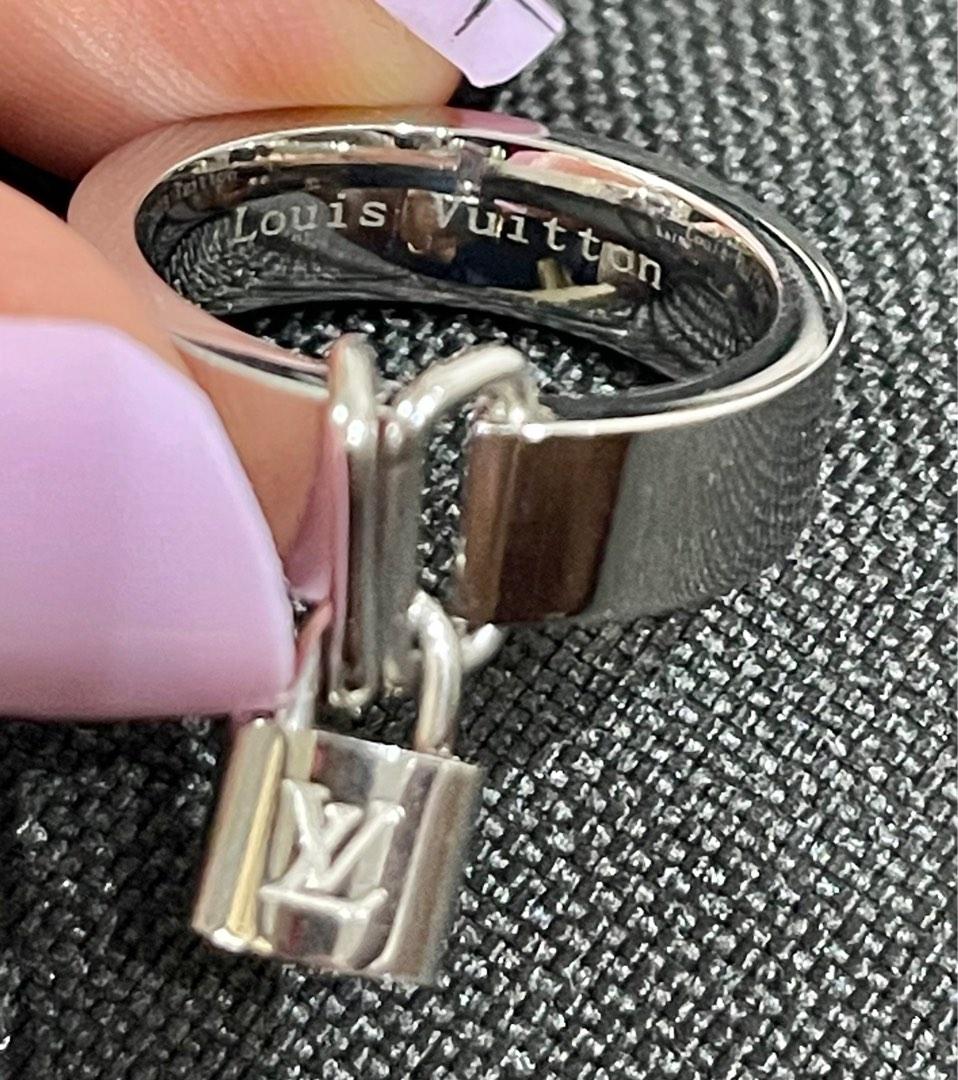 Silver Ring VL Lock, Women's Fashion, Jewelry & Organisers, Rings on Carousell