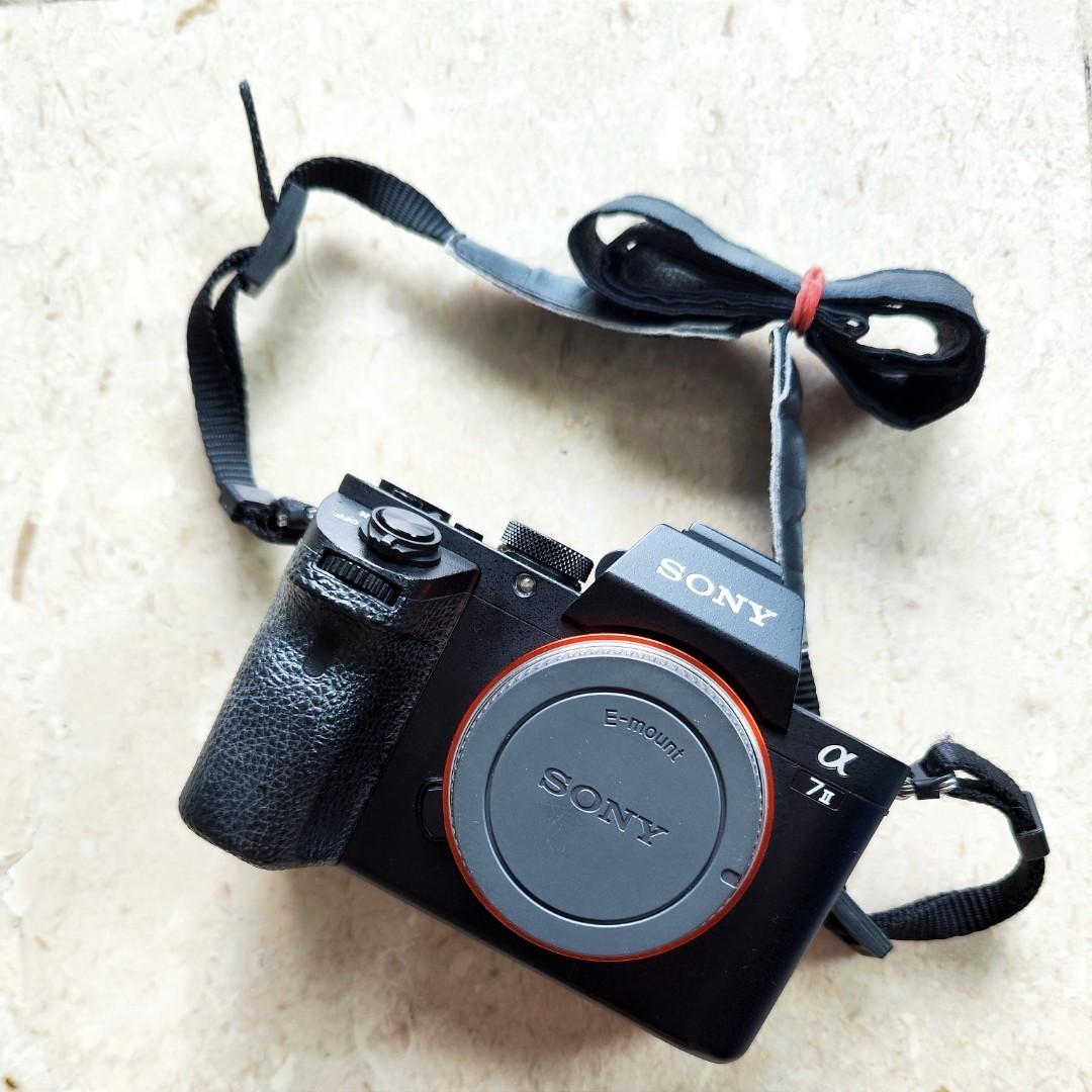 Sony A7 Mark 2 with box, Photography, Cameras on Carousell