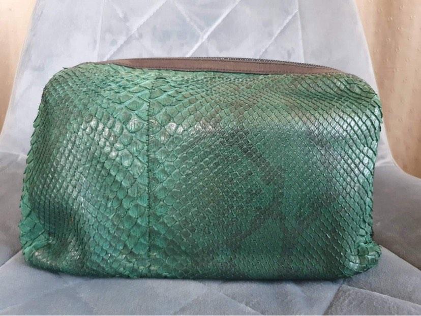 Sun Remy Snake skin Toiletry pouch, Women's Fashion, Bags & Wallets ...