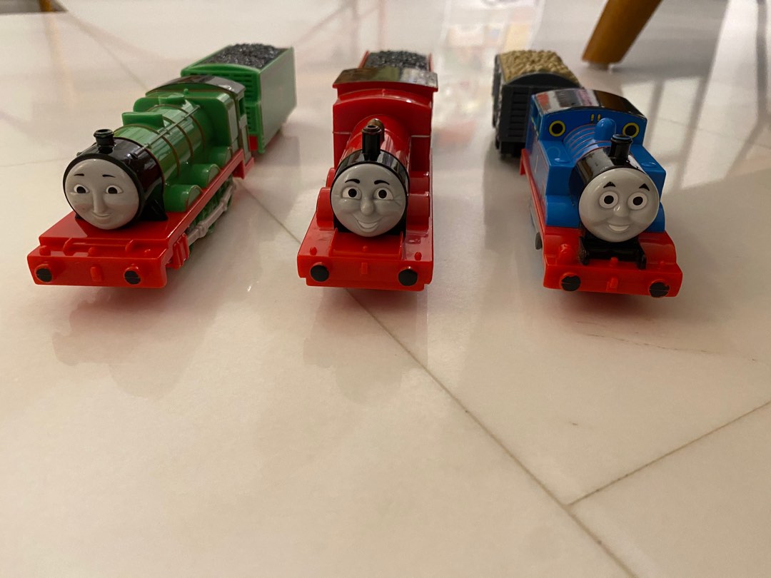 Thomas trains, Hobbies & Toys, Toys & Games on Carousell