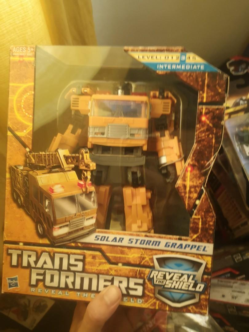 Transformers, Hobbies & Toys, Toys & Games on Carousell