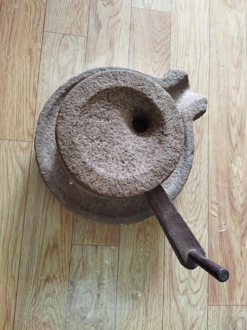Vintage Soya bean/rice Stone manual grinder, TV & Home Appliances ...