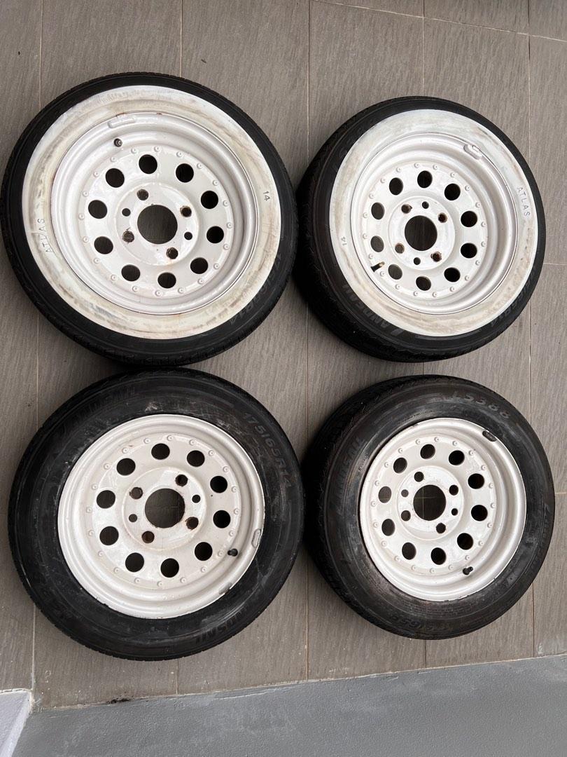 Volkswagen Beetle 14inch classic rims (besi) + tayar (PCD 130), Auto ...